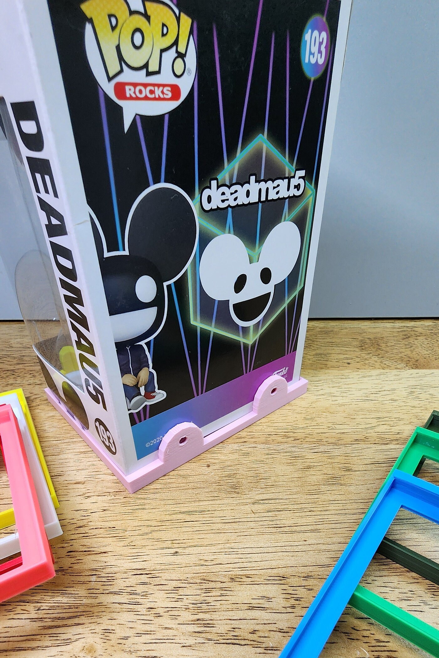 Custom 3D Printed Funko Pop Vinyl Wall Display Stand In-box Holder for ...