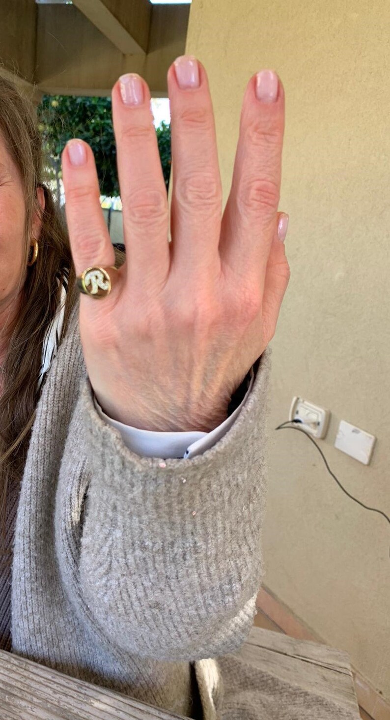 R Letter Ring Dainty Oval Signet Ring Made of 14k Gold Solid - Etsy