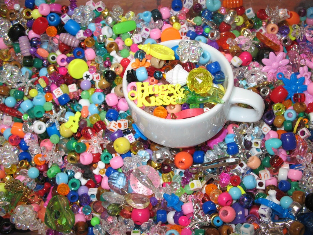 Bead Confetti Luky Dip Kidcore Acrylic Kandi Beads & Charms Y2K Kawaii ...
