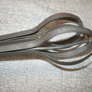 Old Vintage Chippy Shabby Farm House Rotary Egg Beater Well Worn Rusty ...