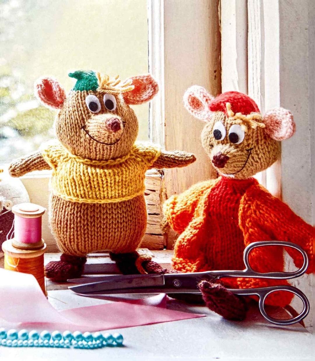 English Knit Ebook, Kni273, Knit Animation Patterns for Clothes, Socks ...