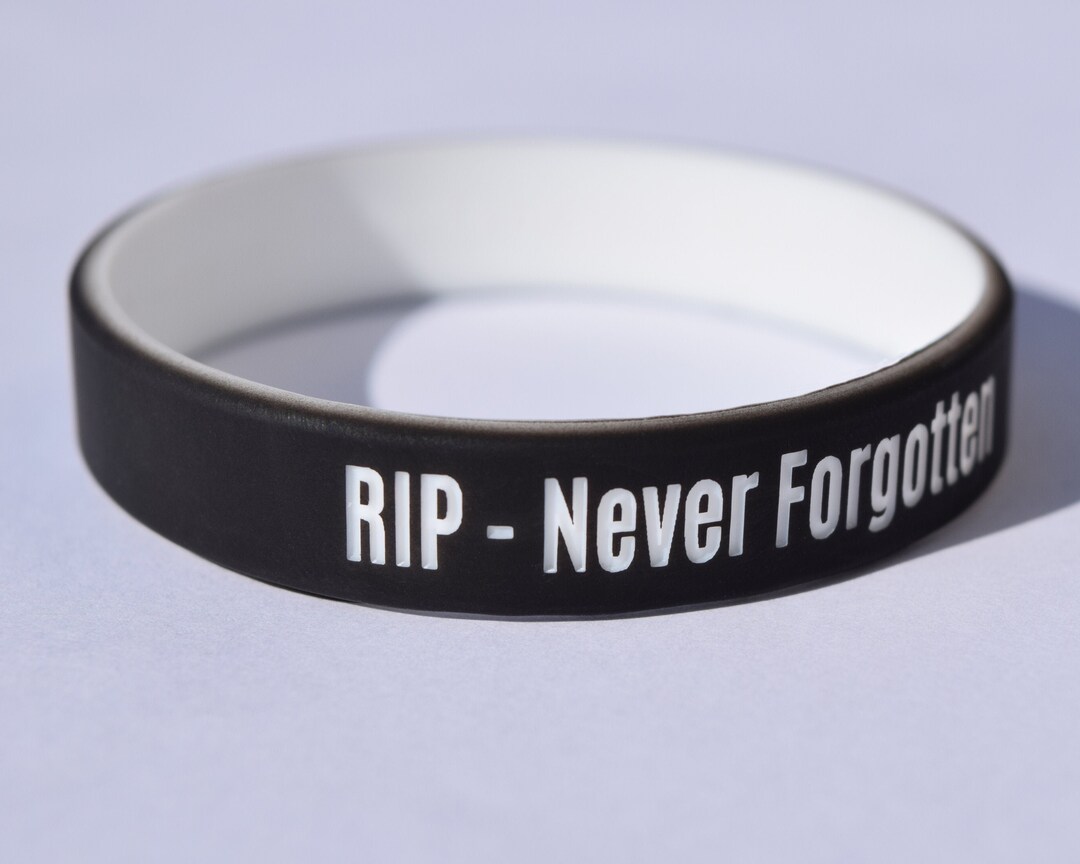 Custom Memorial Bracelet Thoughtful Personalized Sympathy Gift for ...