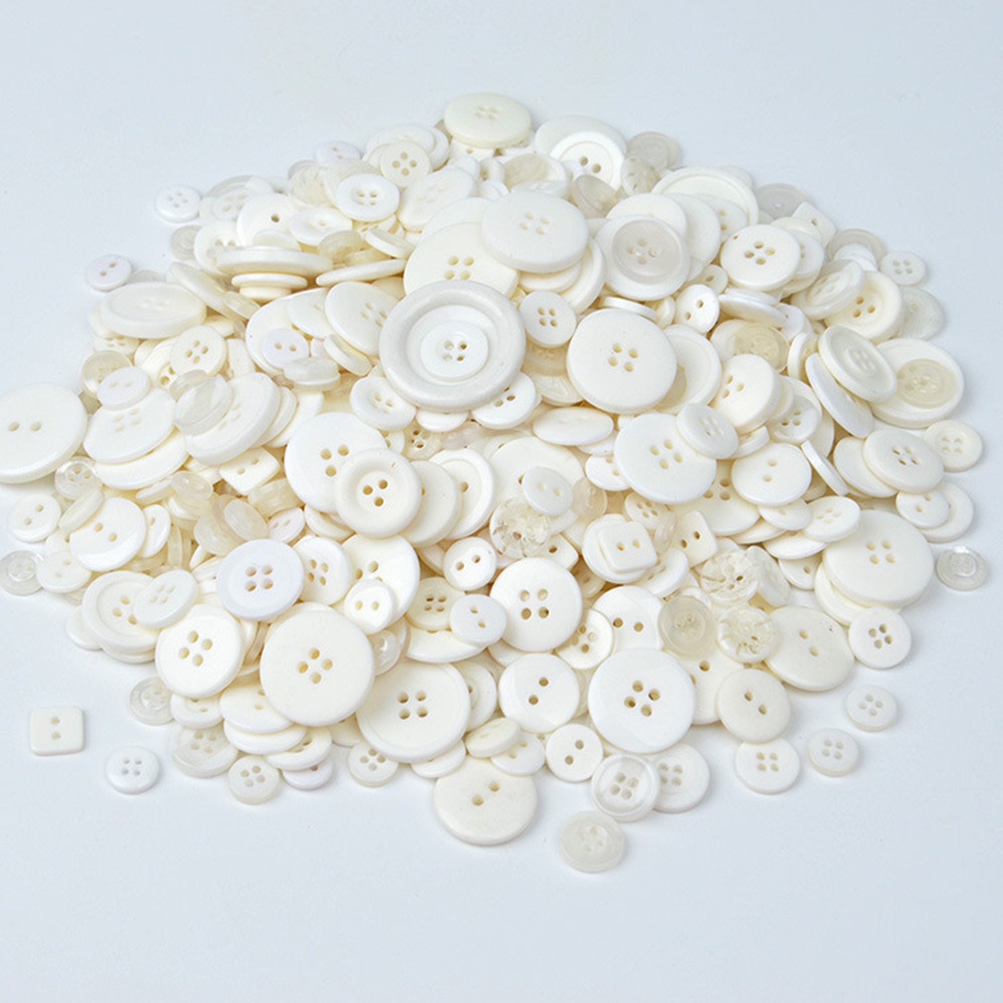 Small to Large Sewing Buttons Vintage Bulk Buttons Mixed | Etsy