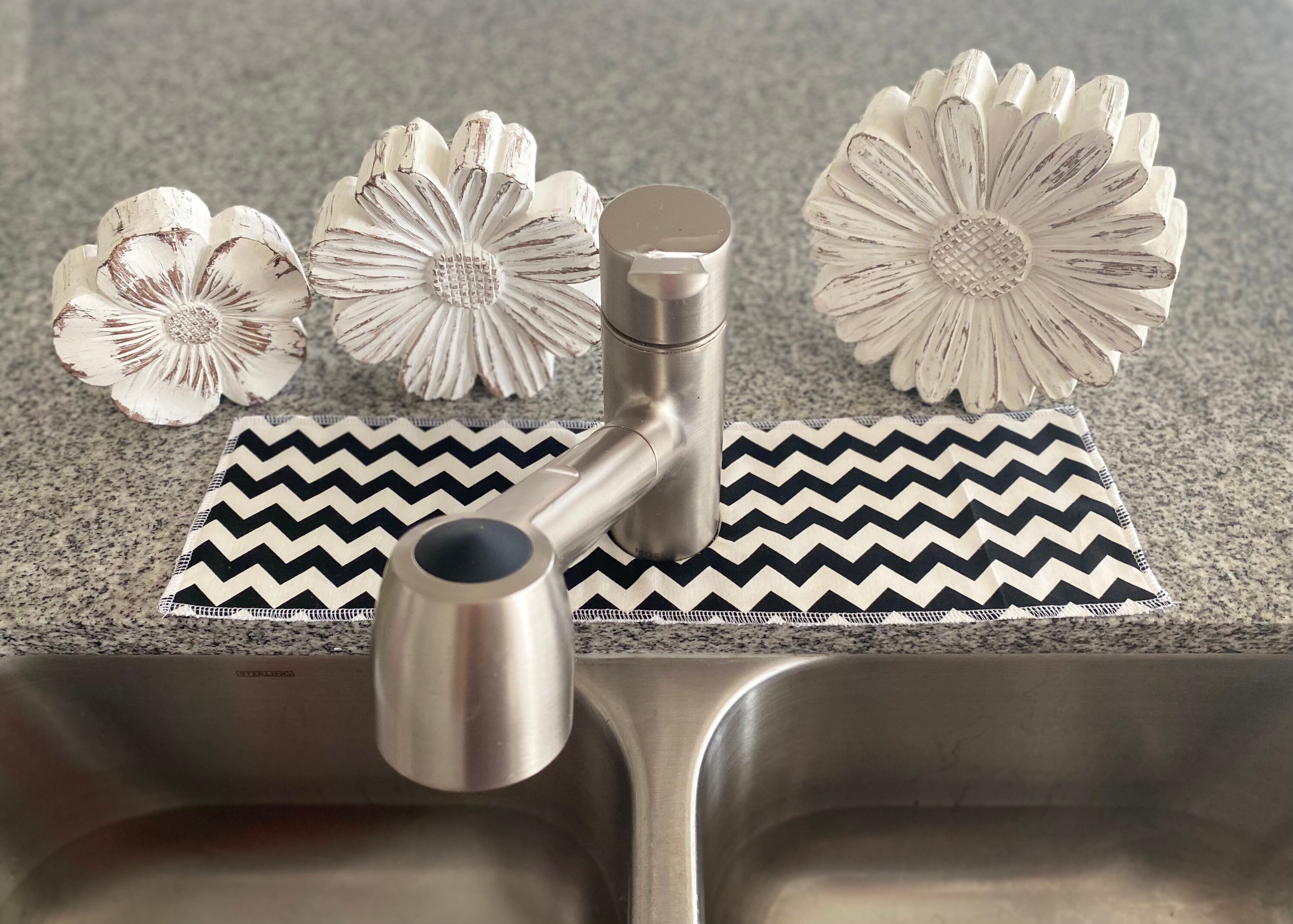 Faucet Splash Catcher / Faucet Drip Catcher / Kitchen Sink | Etsy