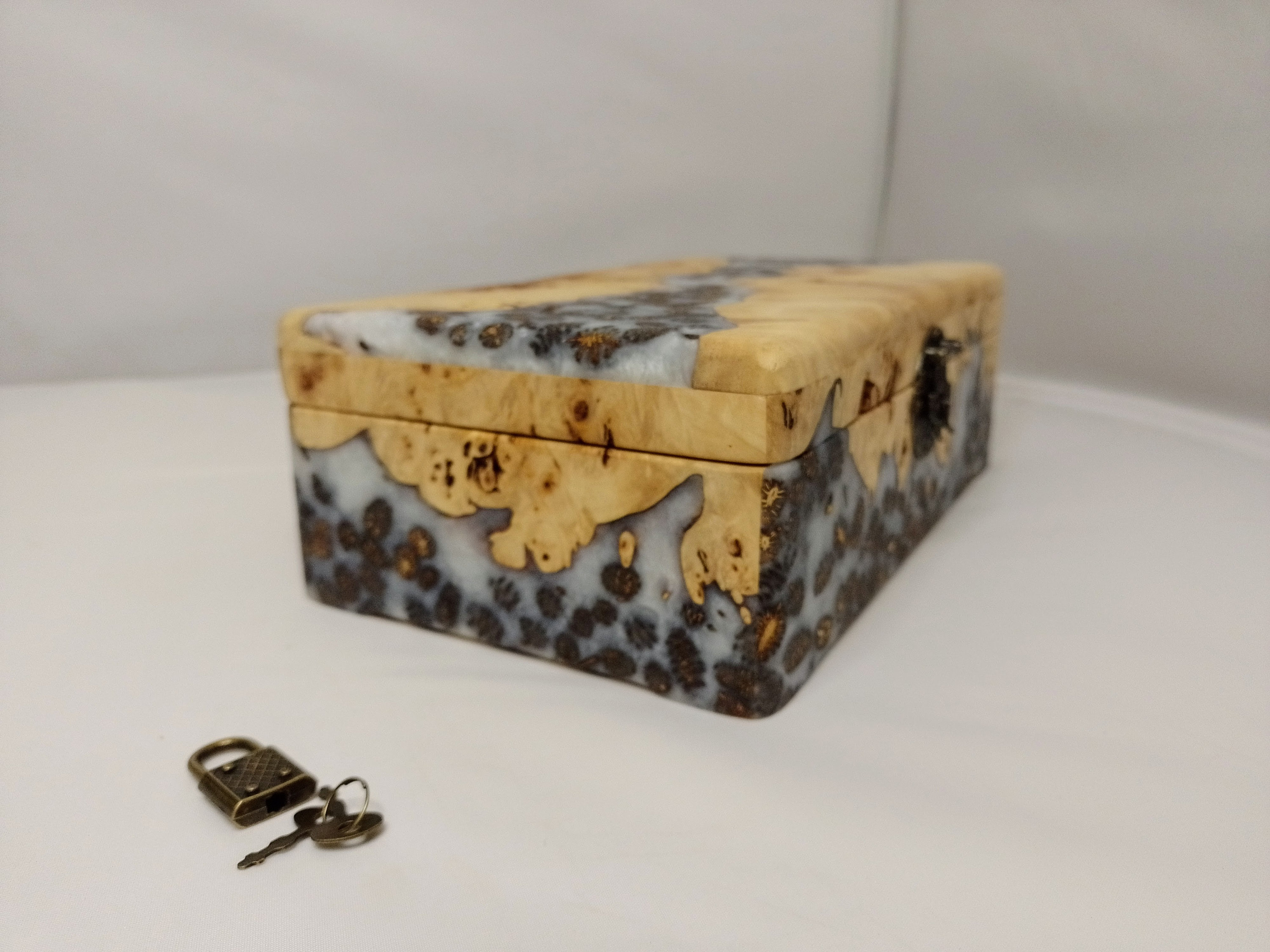 Handmade Burl Wood and Epoxy Resin Box With Real Cones, Fancy Keepsake ...