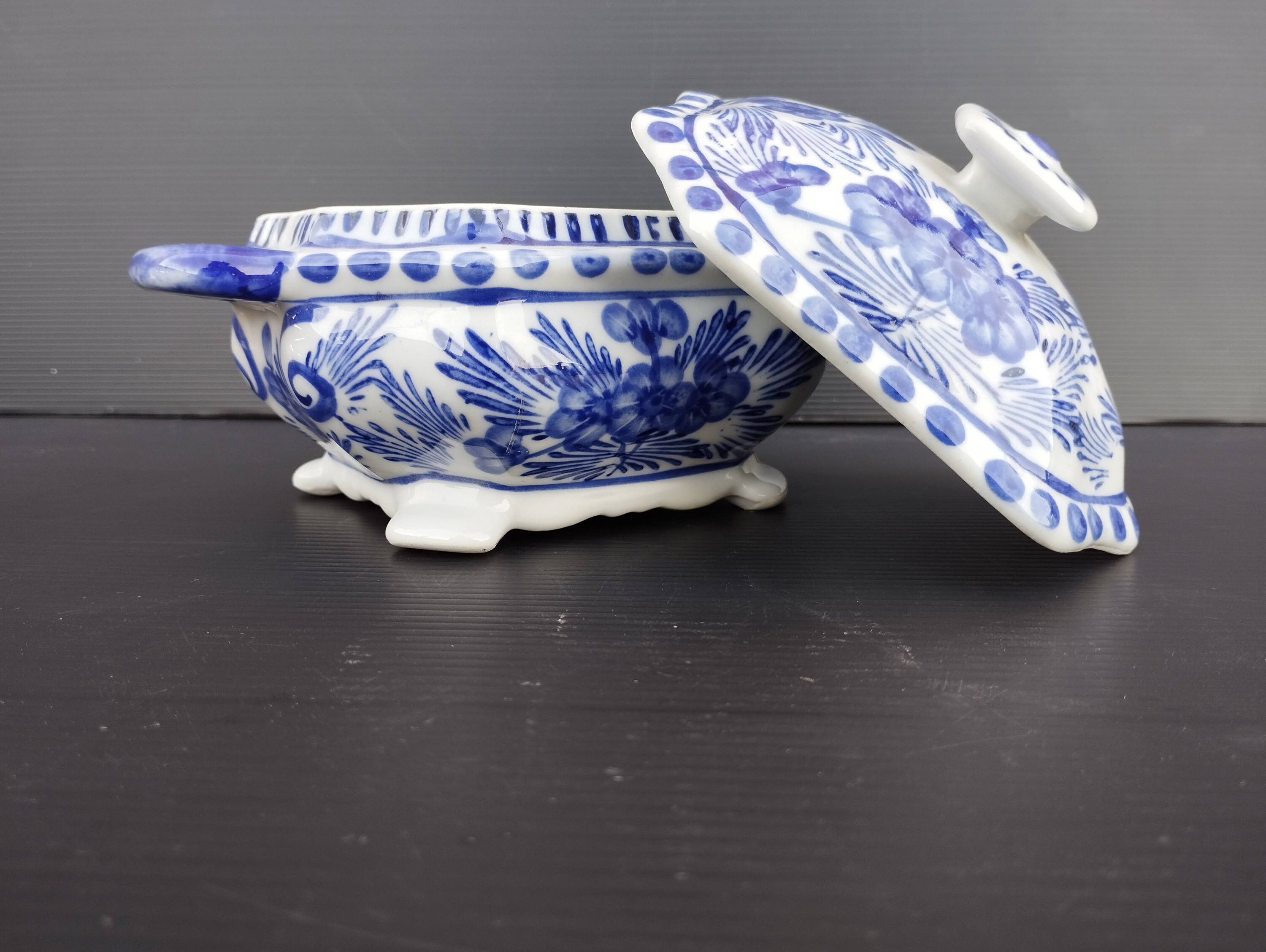 Large Vintage Holland dutch Blue and White Porcelain Candy Bowl With ...