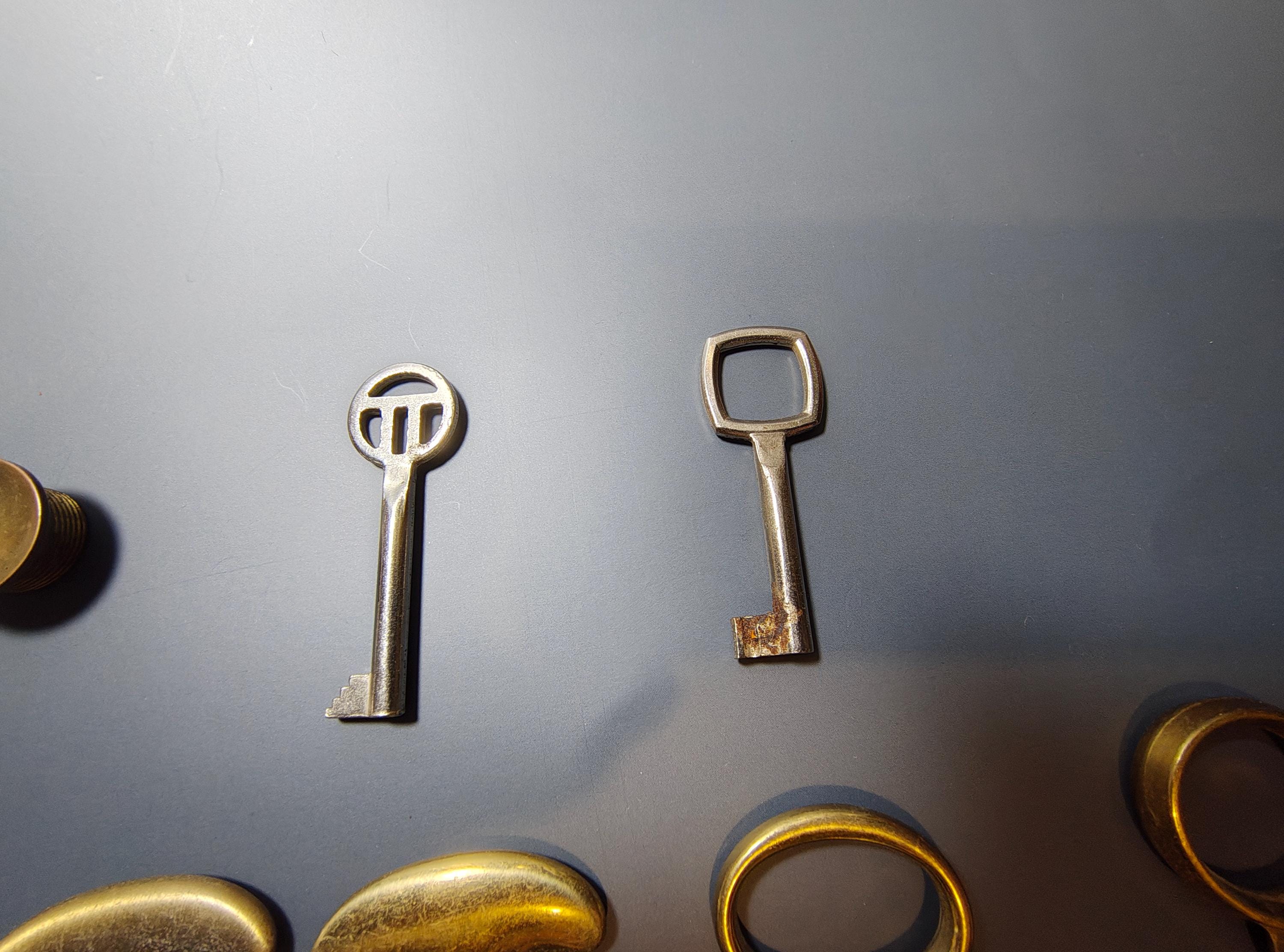 Vintage Italy Collectible Skeleton Folding Key, Ornate Authentic Brass ...