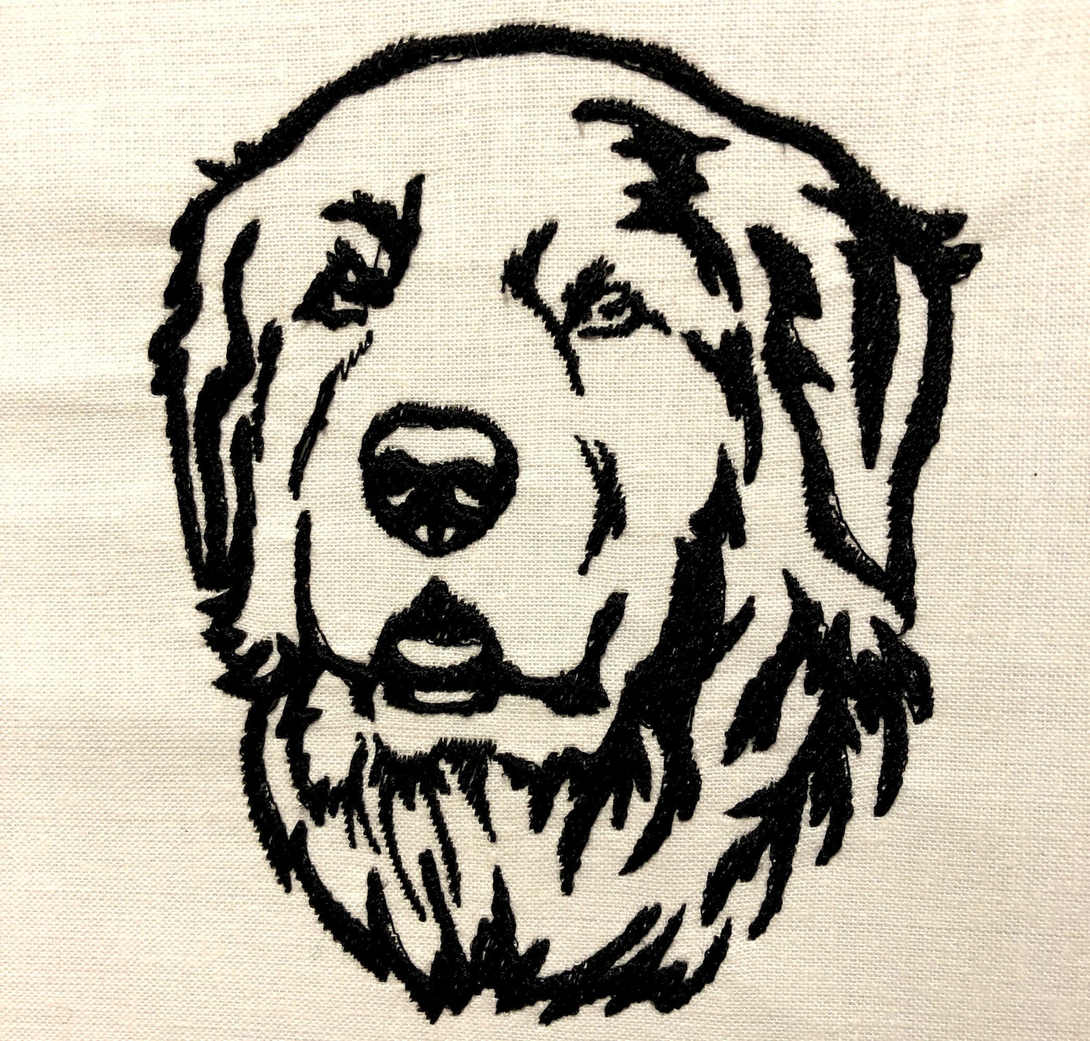 Great Pyrenees Face Embroidery Pattern, Dog Design (digital File) - Etsy