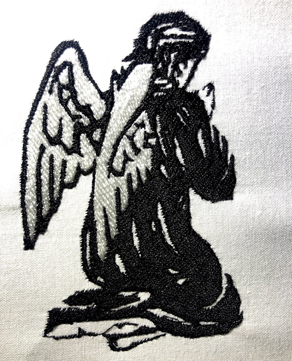 Angel on Knees Praying Machine Embroidery Pattern Embroidery Design ...