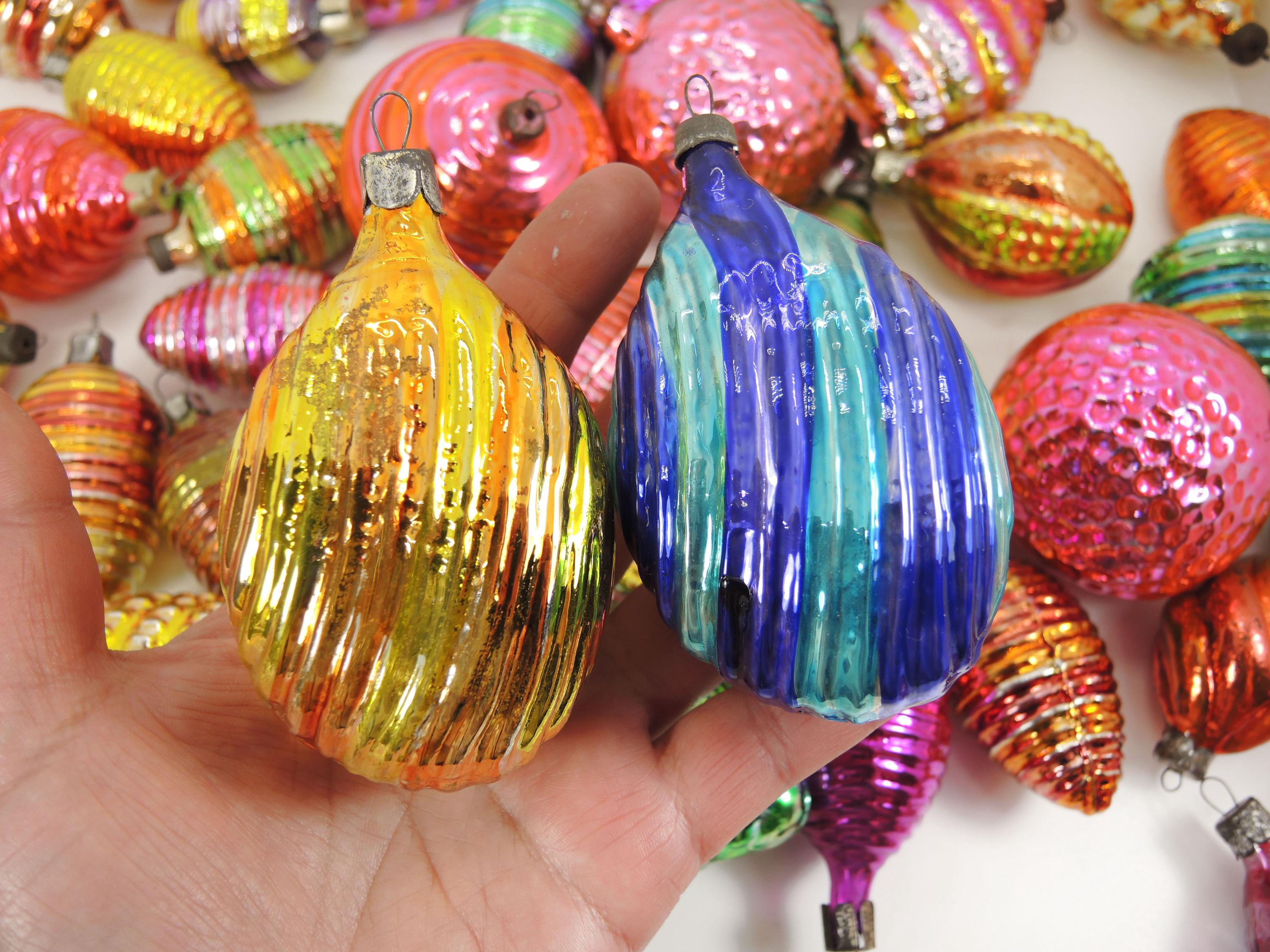Mercury Christmas Balls