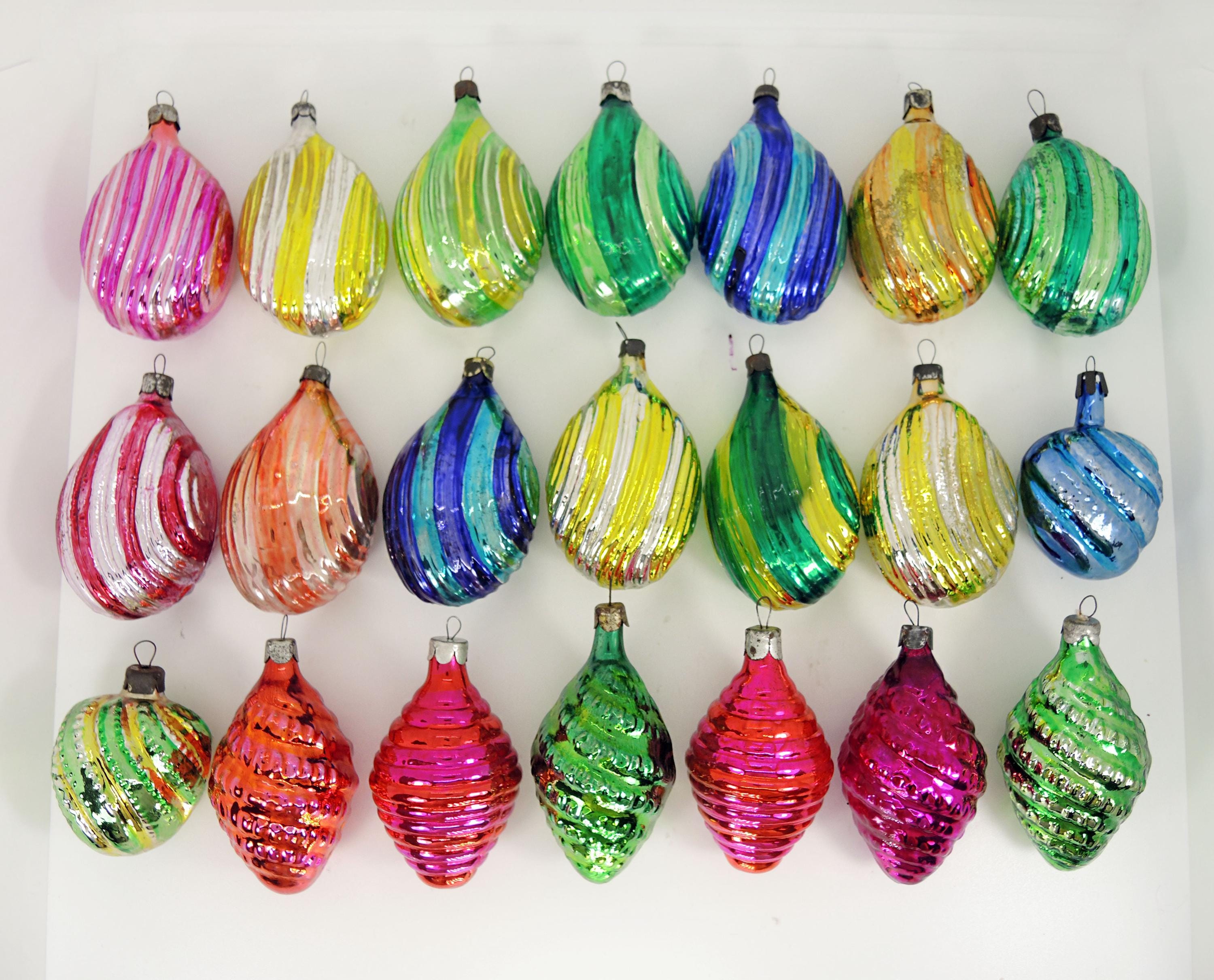 Mercury Christmas Balls
