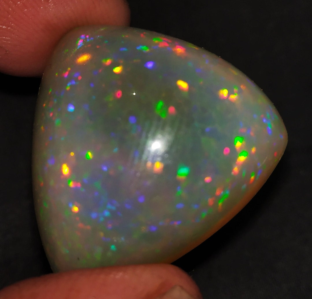 32.45ct Large Opal Ethiopian Crystal Opal Rare Grade Opal Beautiful ...