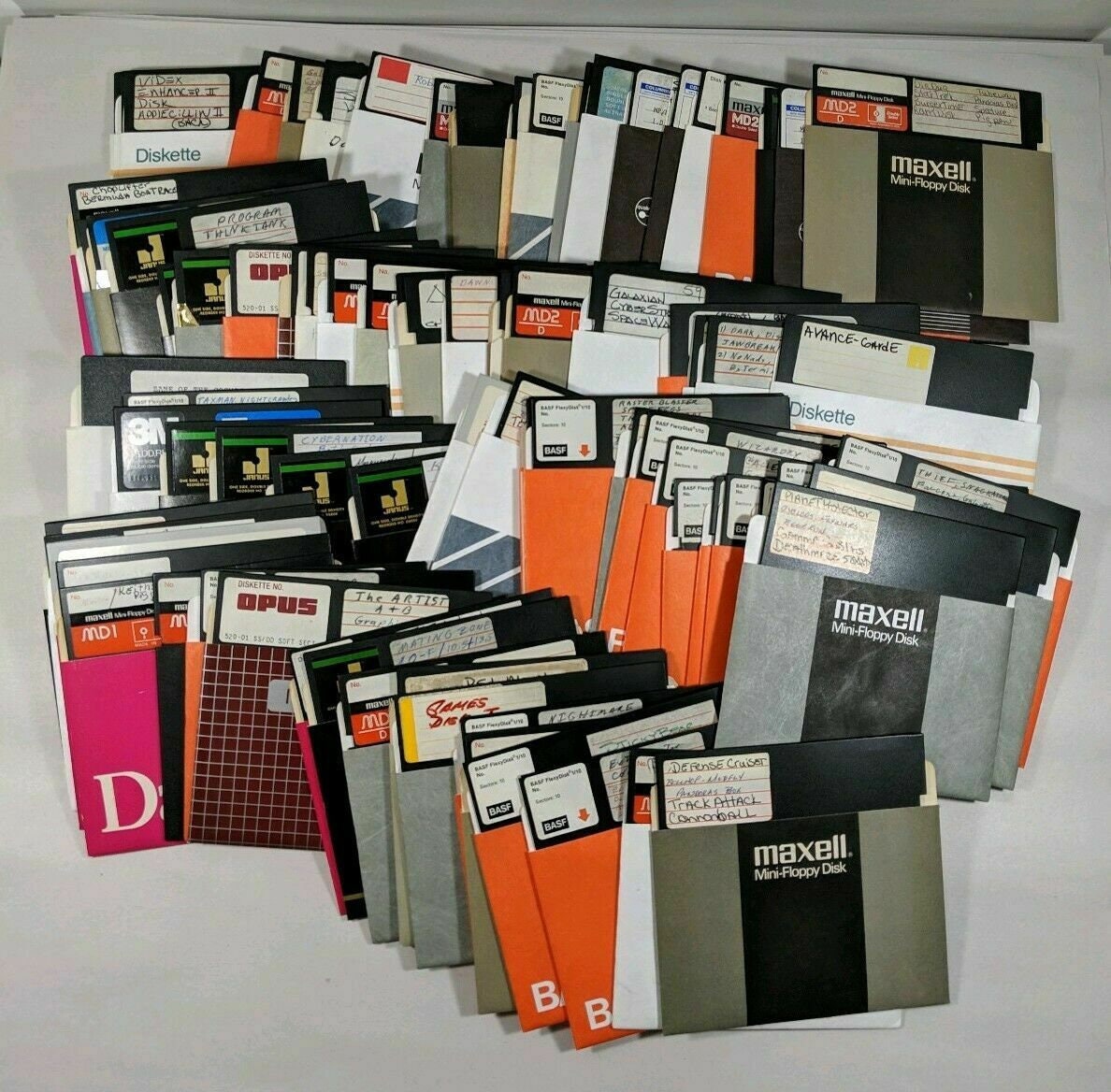 1x one Apple II Floppy Disk, Apple II 5 1/4 Ultima, Archon, Karateka ...
