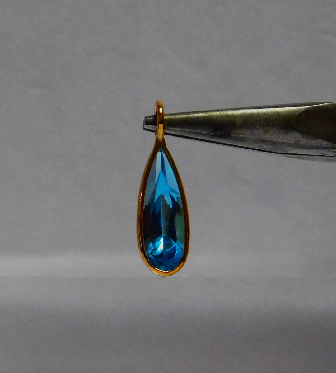 14k Solid Gold High Grade Swiss Blue Faceted Pear Shaped Charm Pendant ...