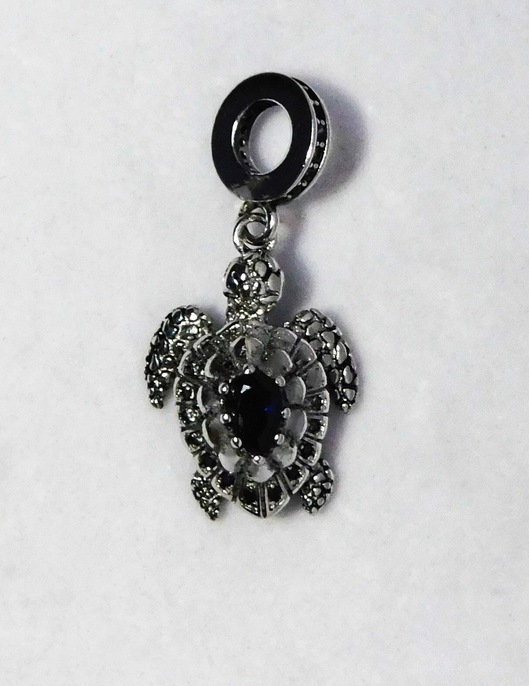 Sterling Silver 3D Turtle With a Dark Blue Crystal and a Ring Bail 32 X ...