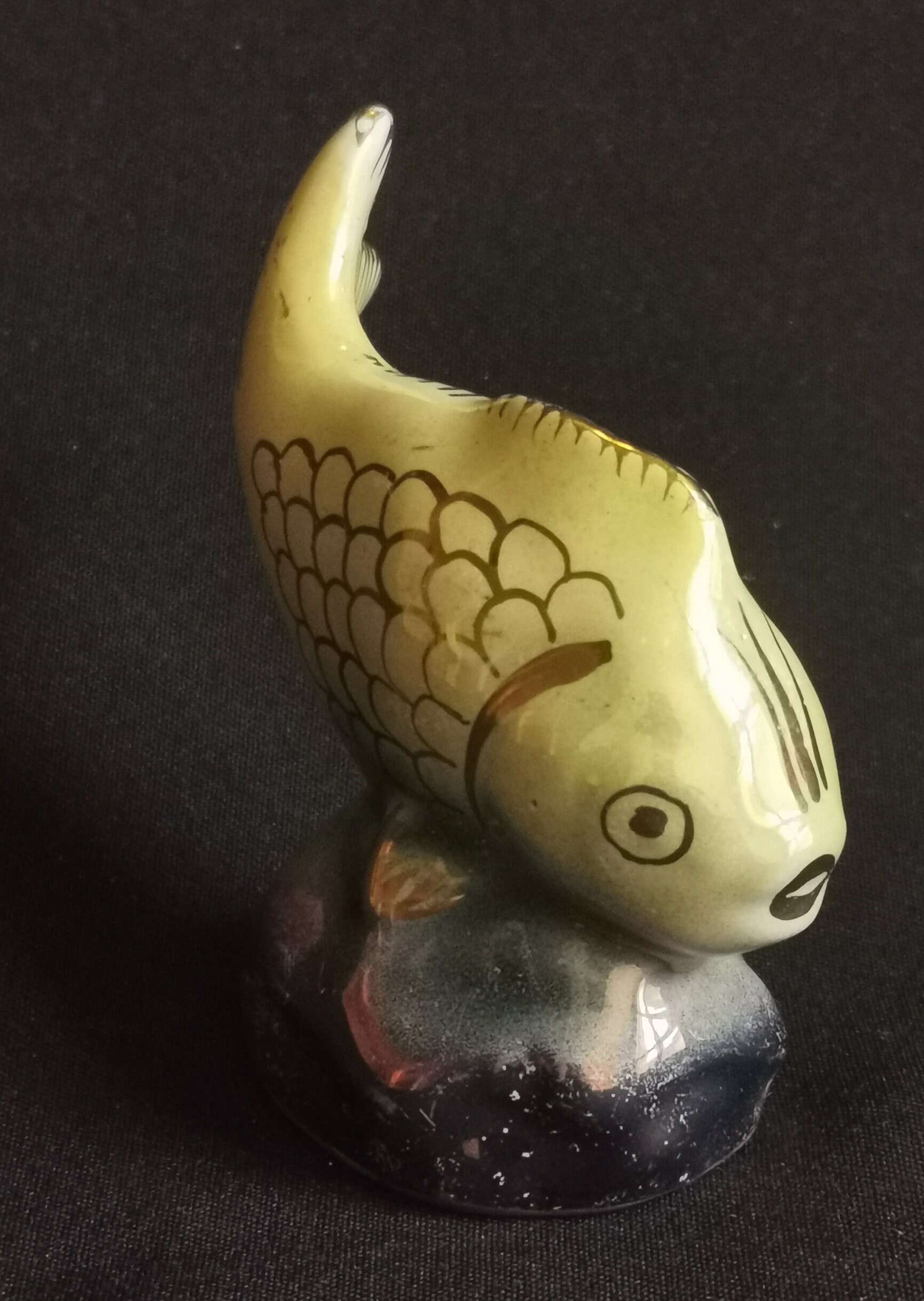 101. Vintage ROMANIAN PORCELAIN Figurine Golden FISH - Etsy