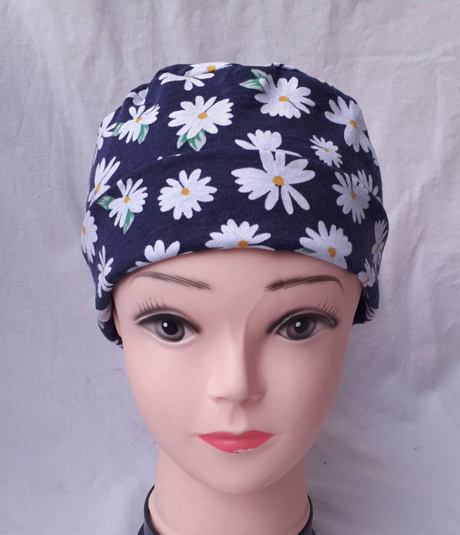 Daisies Scrub Cap, Flowers Cap, Flowers Nurse Cap, Flowery Hat, Chemo ...