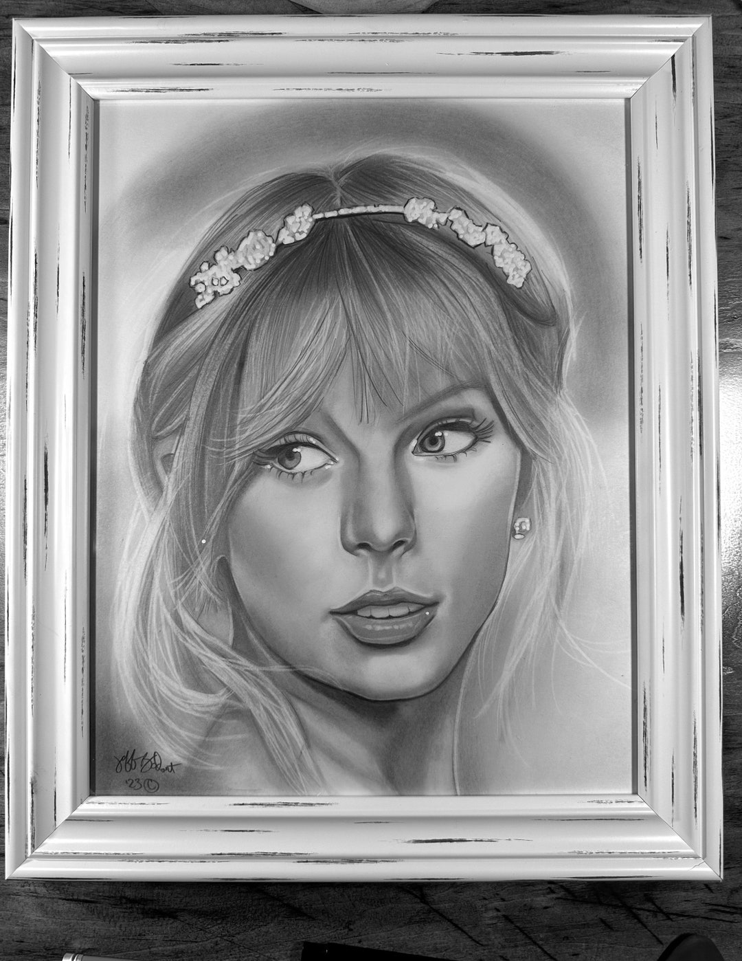 Taylor Swift Original Hand Drawn Pencil Portrait. - Etsy