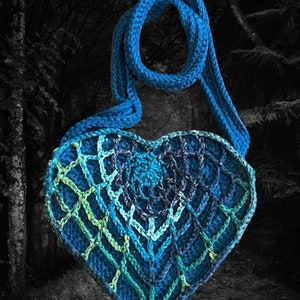 CROCHET PATTERN Crochet Spiderweb Bag/stuck in Your Web Bag / Heart ...