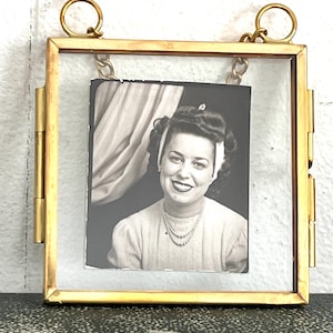 Small Brass Hanging Frame | Ornament Frame - Etsy