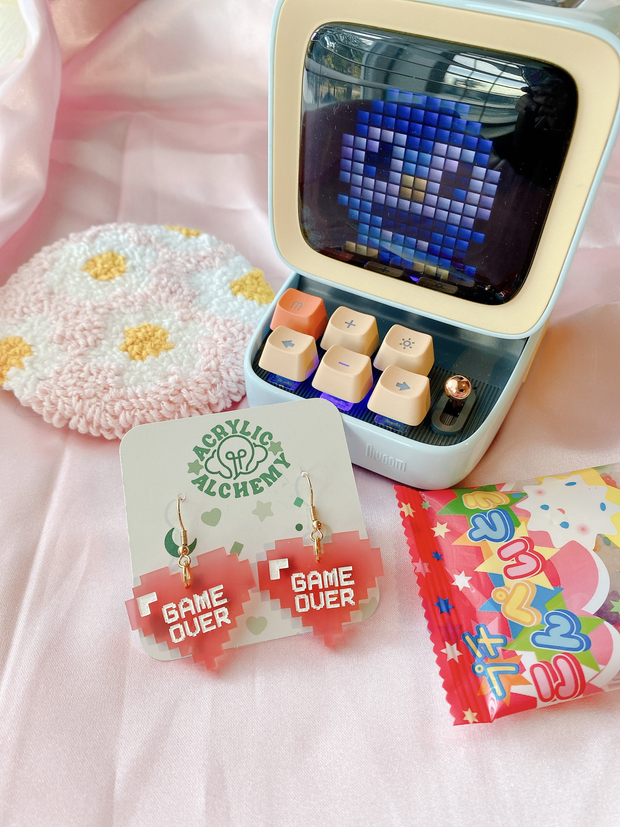 Dainty Pixel Heart Game Over Dangle Earrings - Etsy