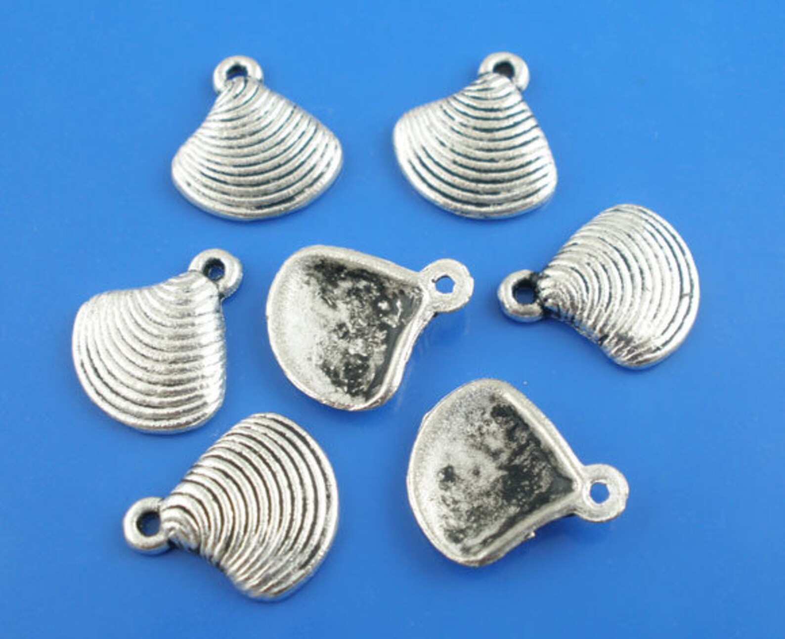 Metal Alloy Domed Clam Shell Charm set of 10 or 50 Antique | Etsy