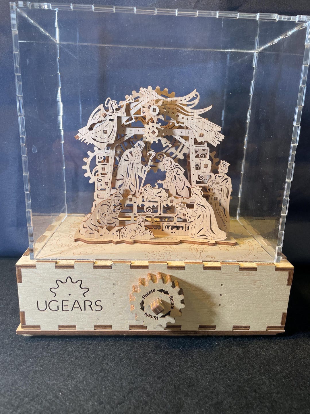 Animated Nativity - Unique Wooden Cut Scene 3D in Plexiglass Box. Must ...