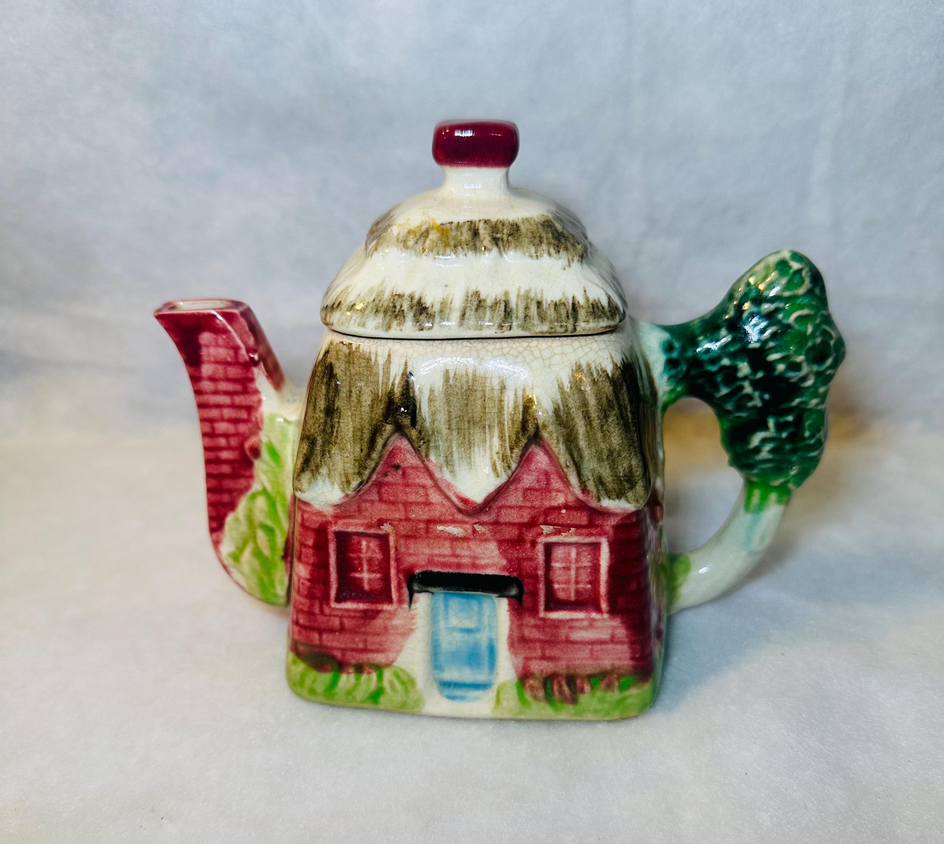 Vintage Teapots, Child's Collectable Teapots, Hand Painted Teapots ...