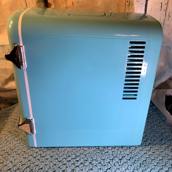 Mini Fridge - Etsy