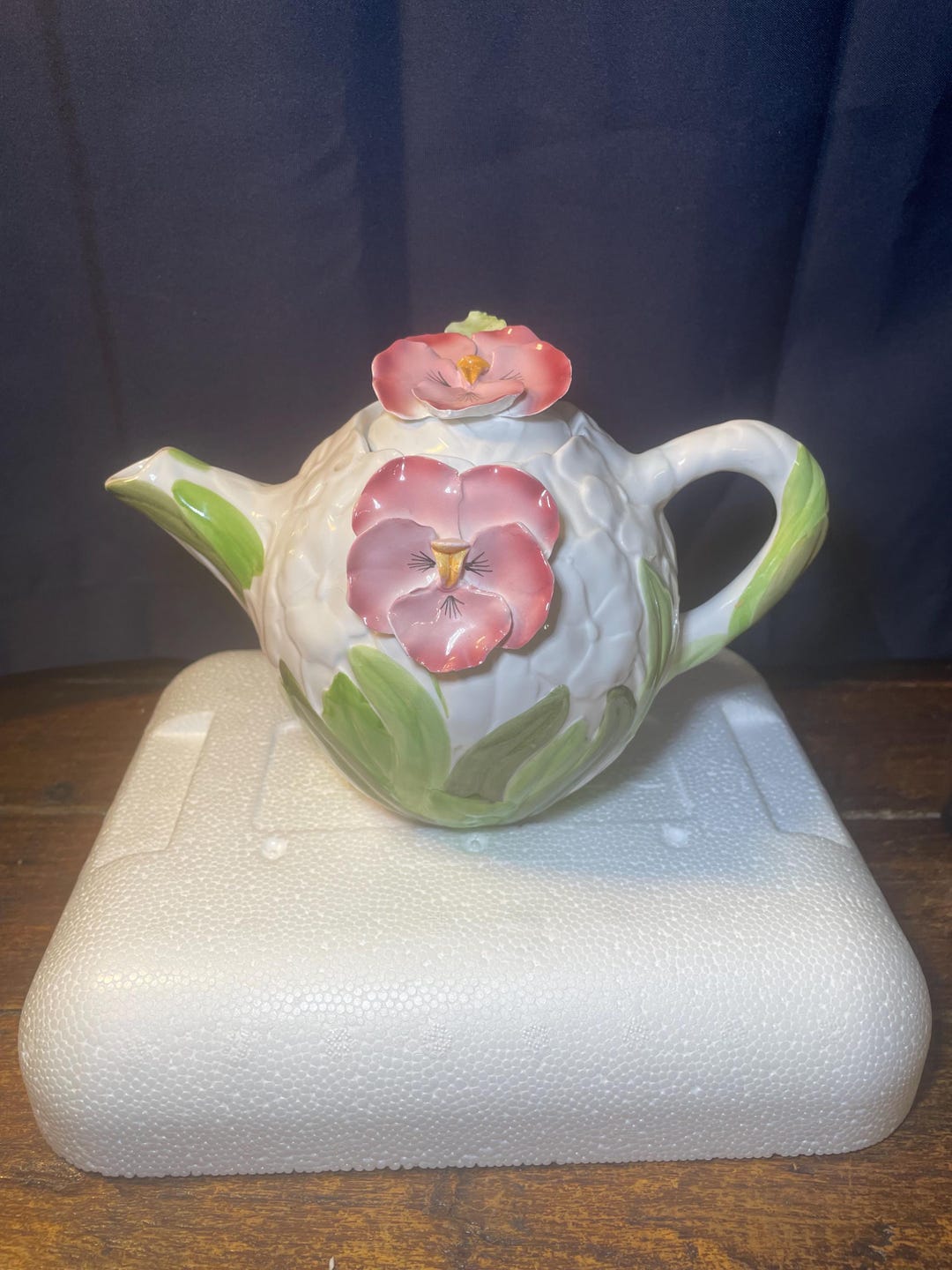 Vintage Teapot With 3D Pink Pansies. Stunning Spring Teapot! - Etsy