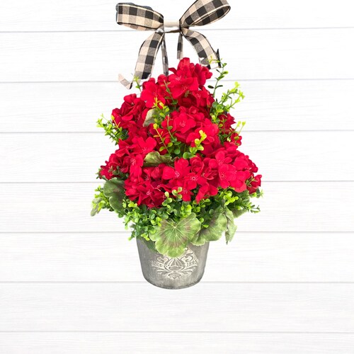 Red Geranium Basket for Front Door Summer Door Bucket Wreath - Etsy