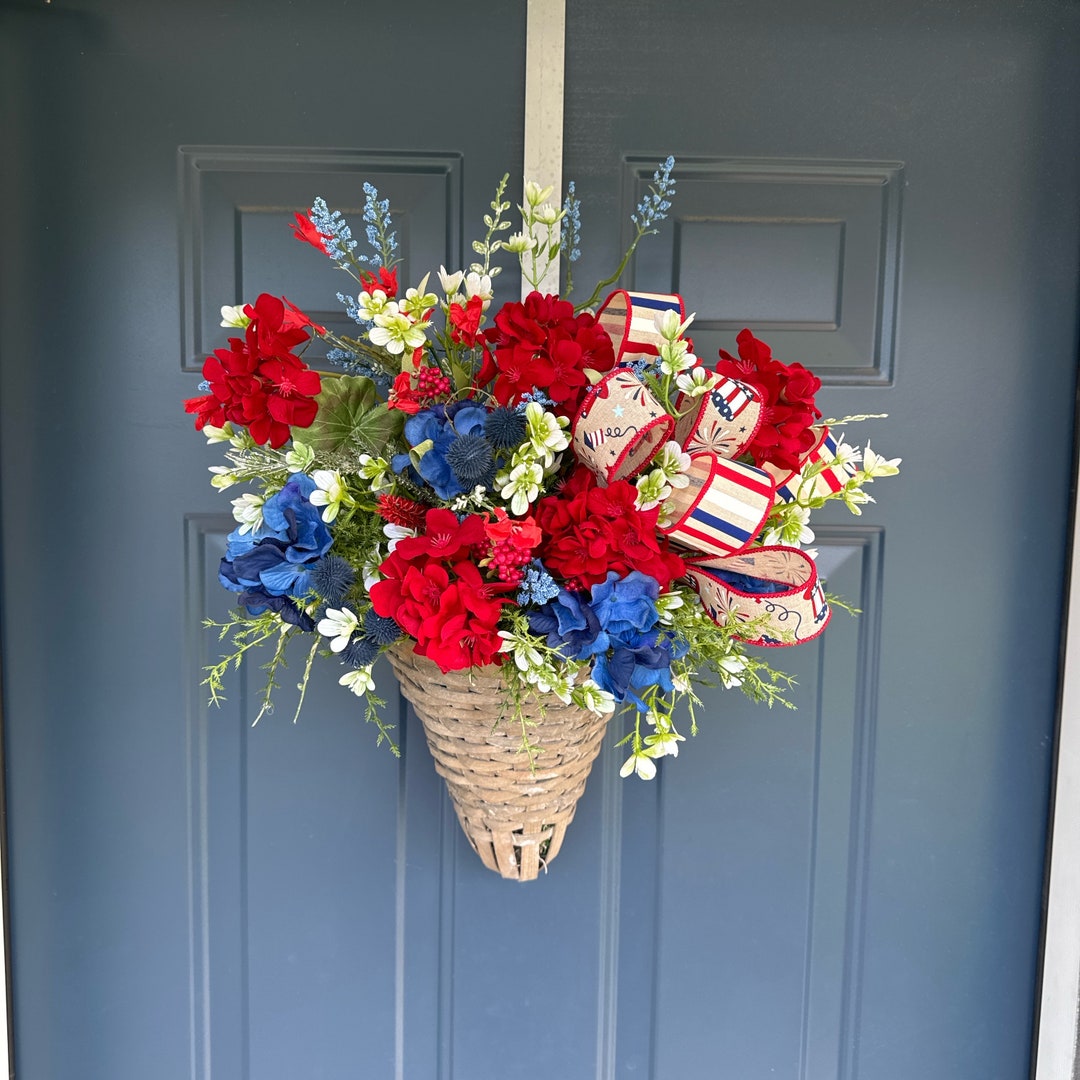 Patriotic Hanging Basket, 4th of July Wall Arrangement, Red White Blue ...