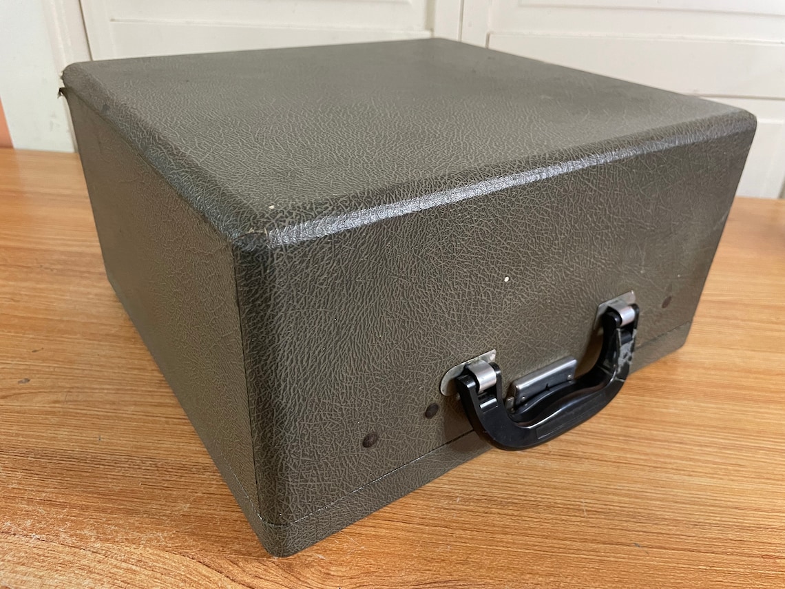 Working 1951 Vintage Tower Tabulator Portable Typewriter W New | Etsy