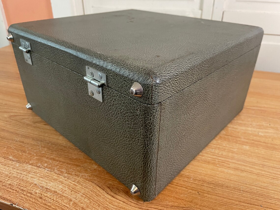 Working 1951 Vintage Tower Tabulator Portable Typewriter W New | Etsy