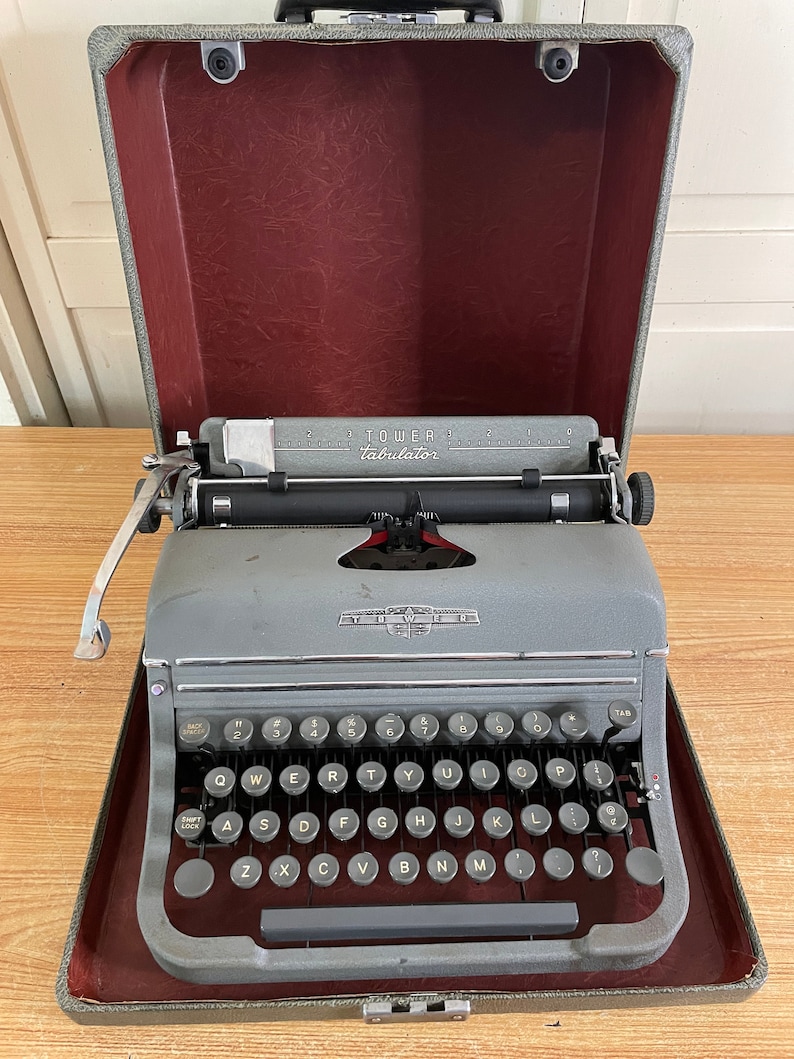 Working 1951 Vintage Tower Tabulator Portable Typewriter W New | Etsy