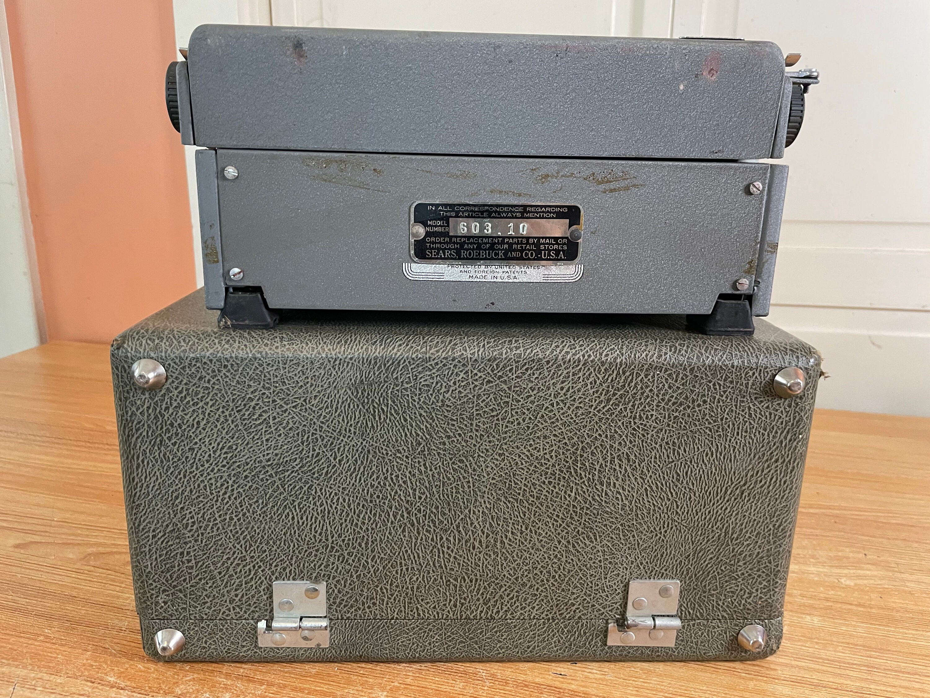 Working 1951 Vintage Tower Tabulator Portable Typewriter W New | Etsy