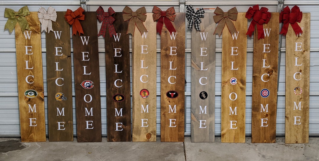 Two Sided Welcome / Happy Holidays Sign - Etsy