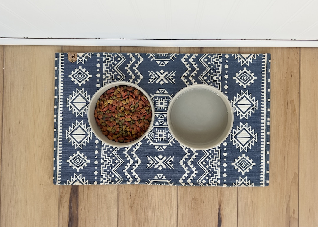 Boho Dog Bowl Mat: Fringe Design - Machine Washable, Nonslip Backing ...