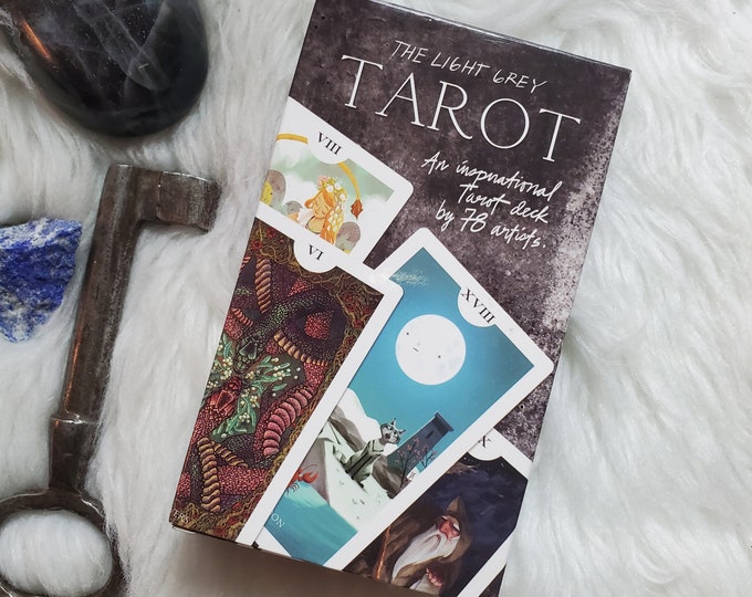 The Light Grey Tarot by Light Grey Art Lab, 78 Card Tarot Deck With ...