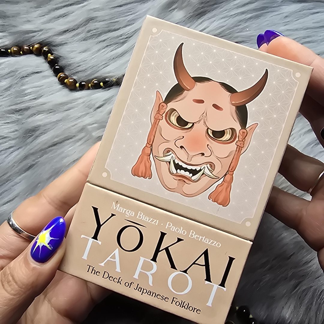 Yokai Tarot the Deck of Japanese Folklore by Marga Biazzi Paolo Bertazzo, 78 Card Tarot Deck ...