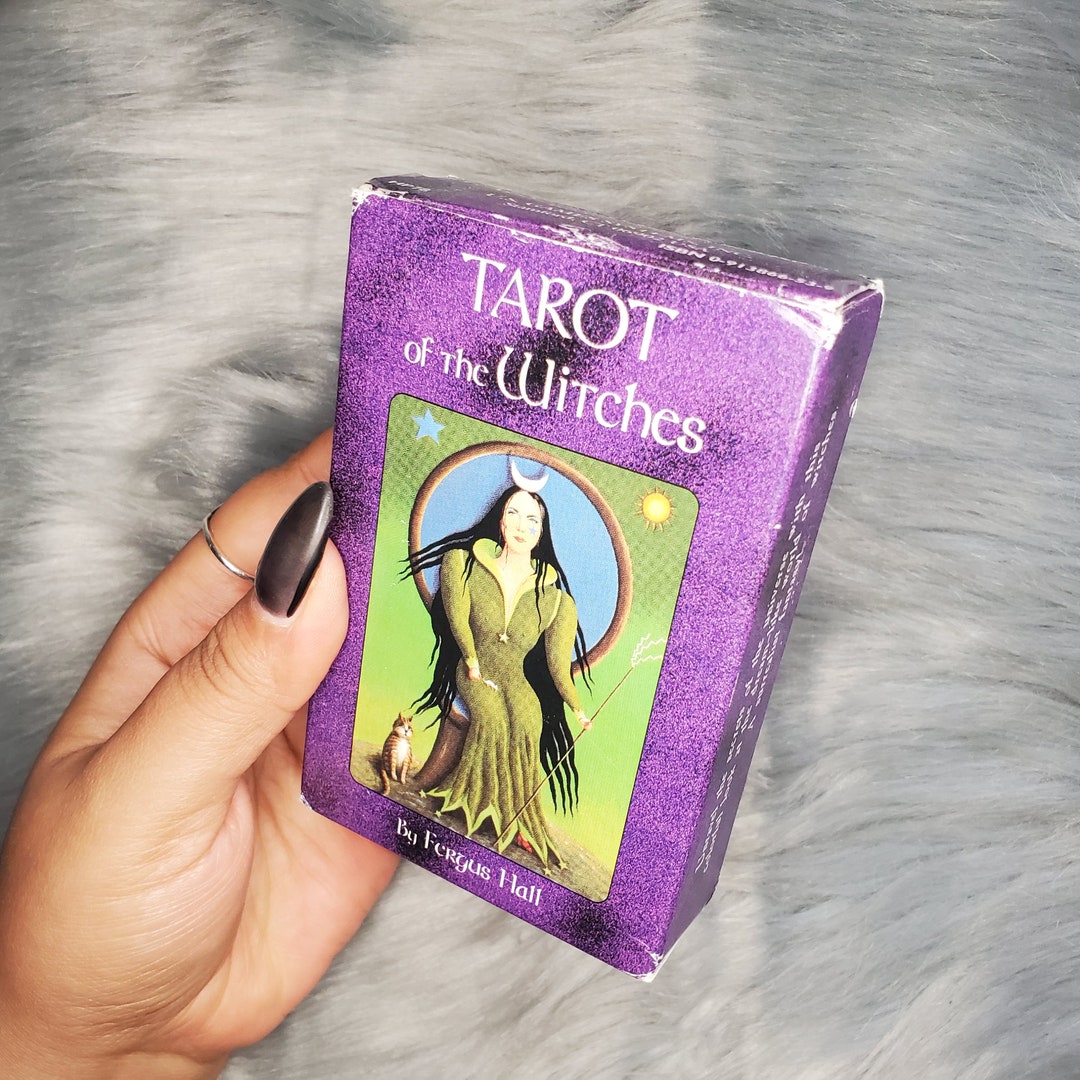 Tarot of the Witches by Fergus Hall, 78 Card Tarot Deck With Little ...