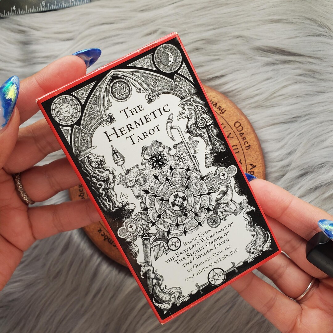 The Hermetic Tarot by Godfrey Dowson, 78 Card Tarot Deck With Little ...