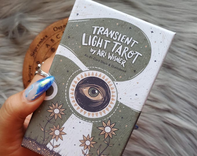 Transient Light Tarot by Ari Wisner, 78 Card Tarot Deck With Companion ...