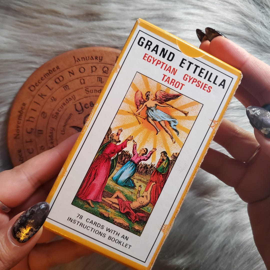 Grand Etteilla Egyptian Gypsies Tarot, 78 Card Tarot Deck With Little ...