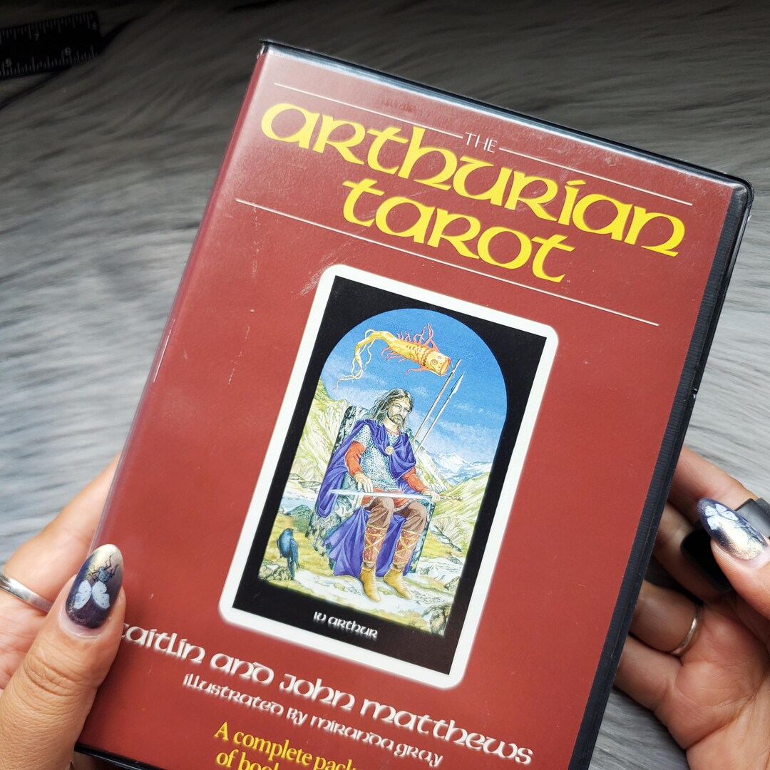 The Arthurian Tarot by Caitlin and John Matthews, 78 Card Tarot Deck ...