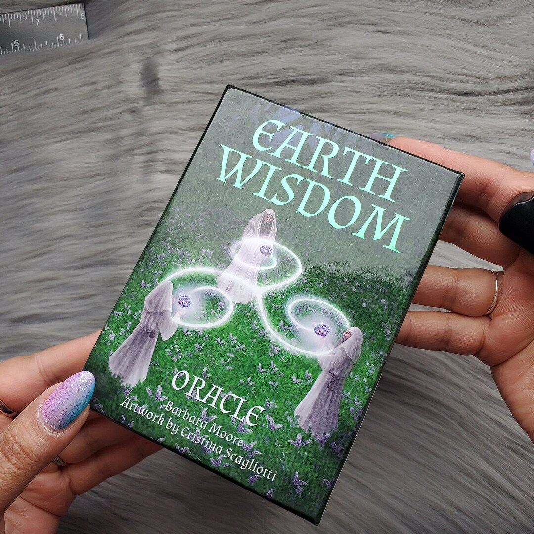 Earth Wisdom Oracle by Barbara Moore, 32 Card Deck With Companion ...