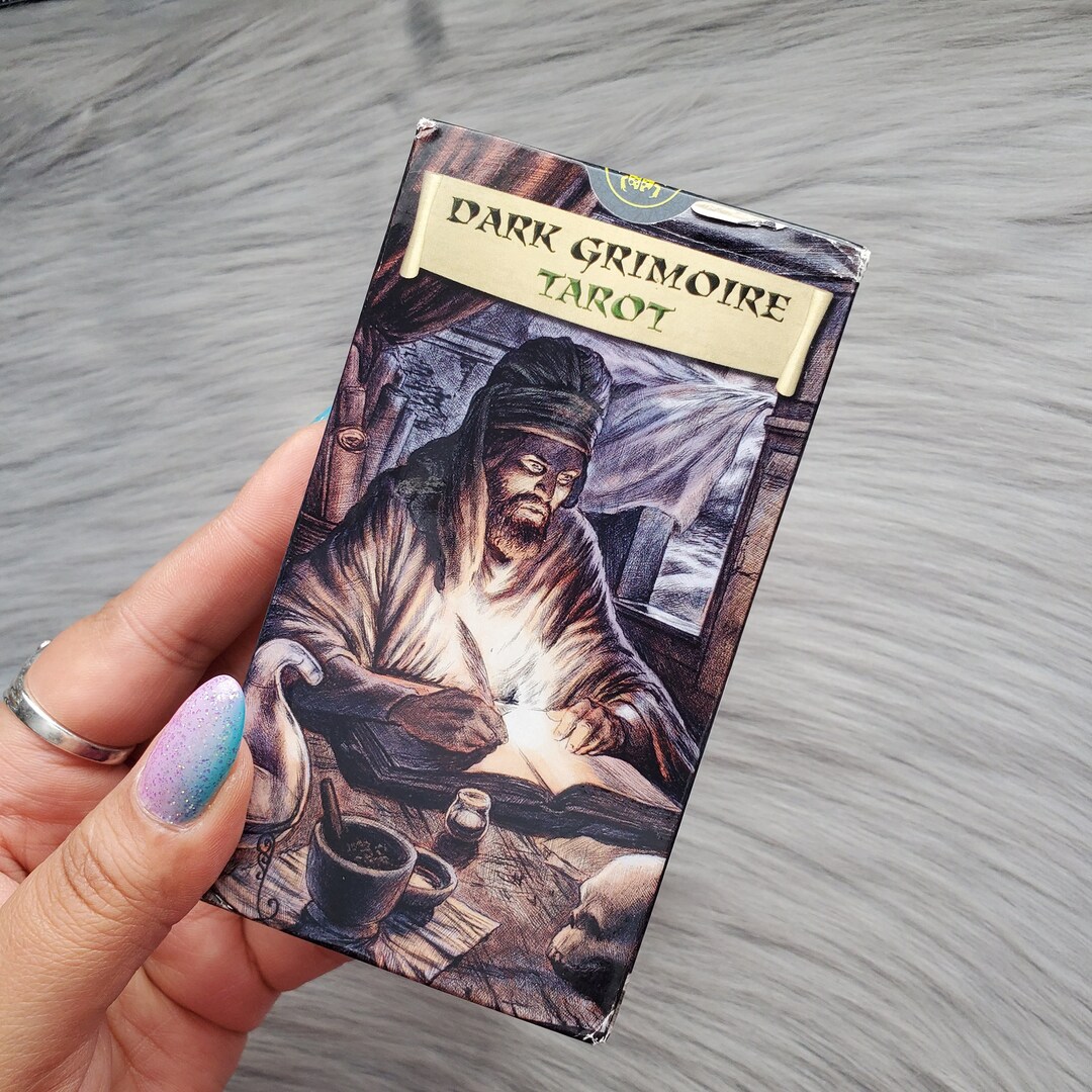 Dark Grimoire Tarot by Lo Scarabeo, 78 Card Tarot Deck With Companion ...