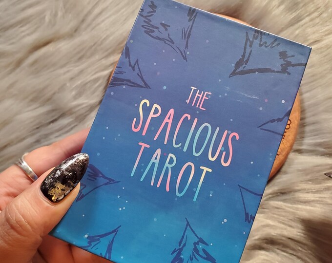 The Spacious Tarot by Carrie Mallon Annie Ruygt, 99 Card Tarot Deck ...