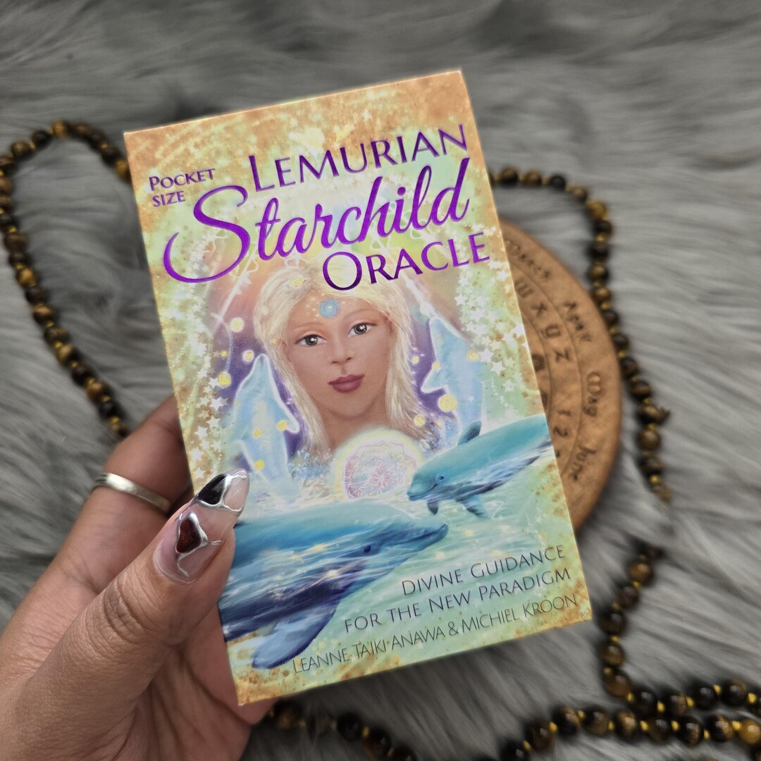 Lemurian Starchild Oracle Pocket Size by Leanne Taiki Anawa & Michiel ...