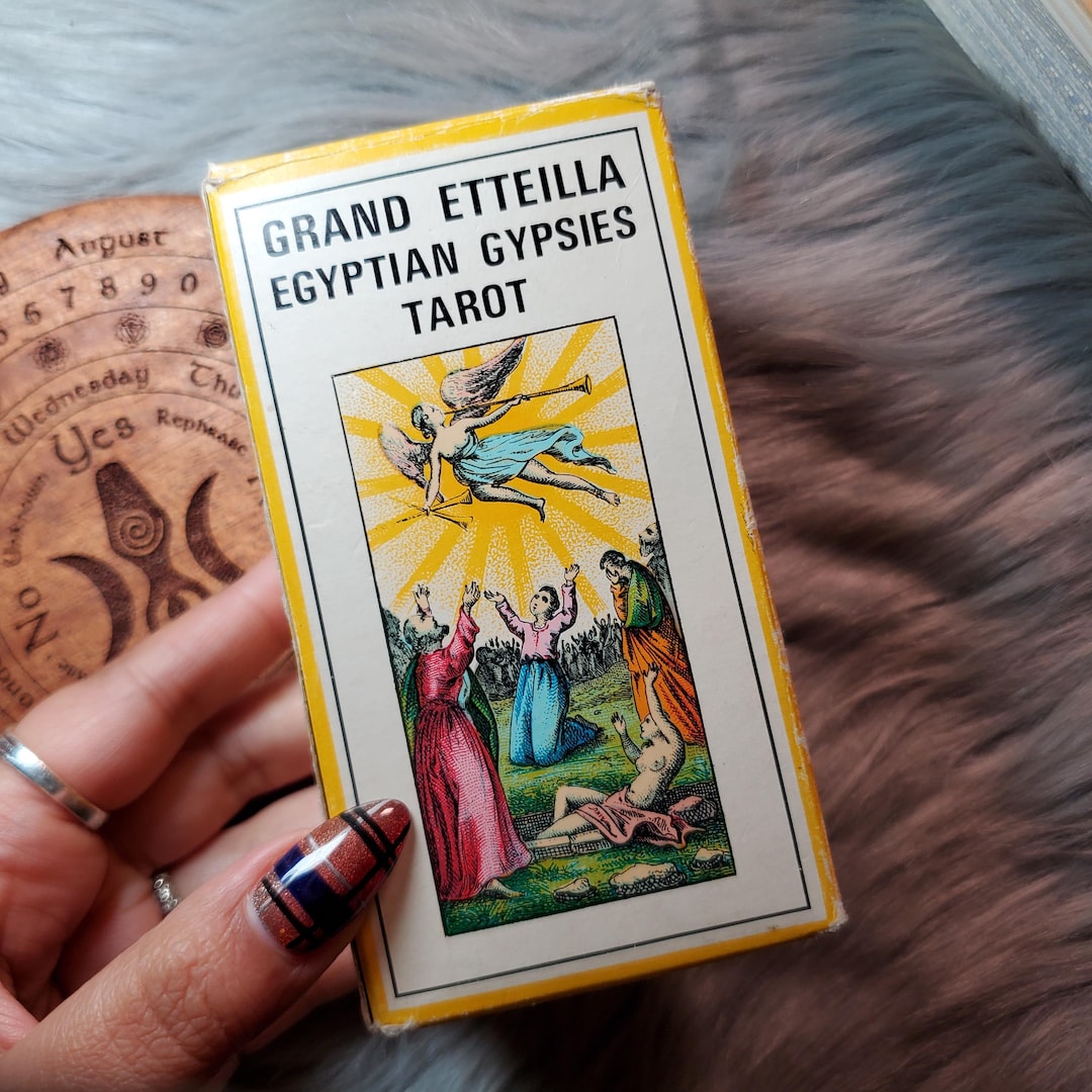 Grand Etteilla Egyptian Gypsies Tarot by B.P. Grimaud, 78 Card Tarot ...